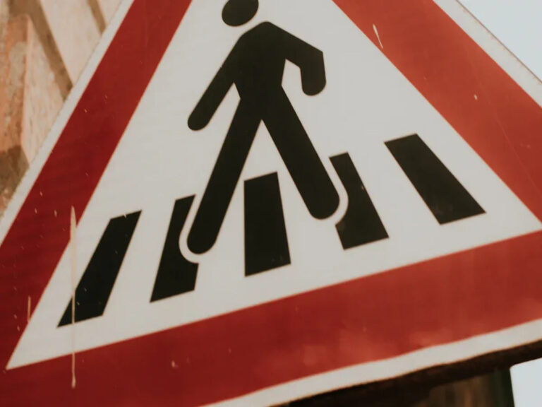 Installing Traffic Signs: Height and Angle Considerations