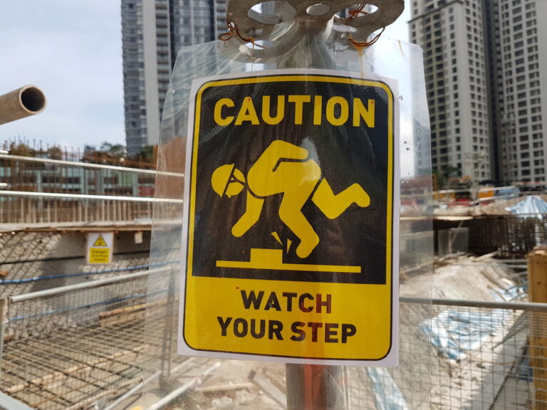 Installing Traffic Signs: Height and Angle Considerations