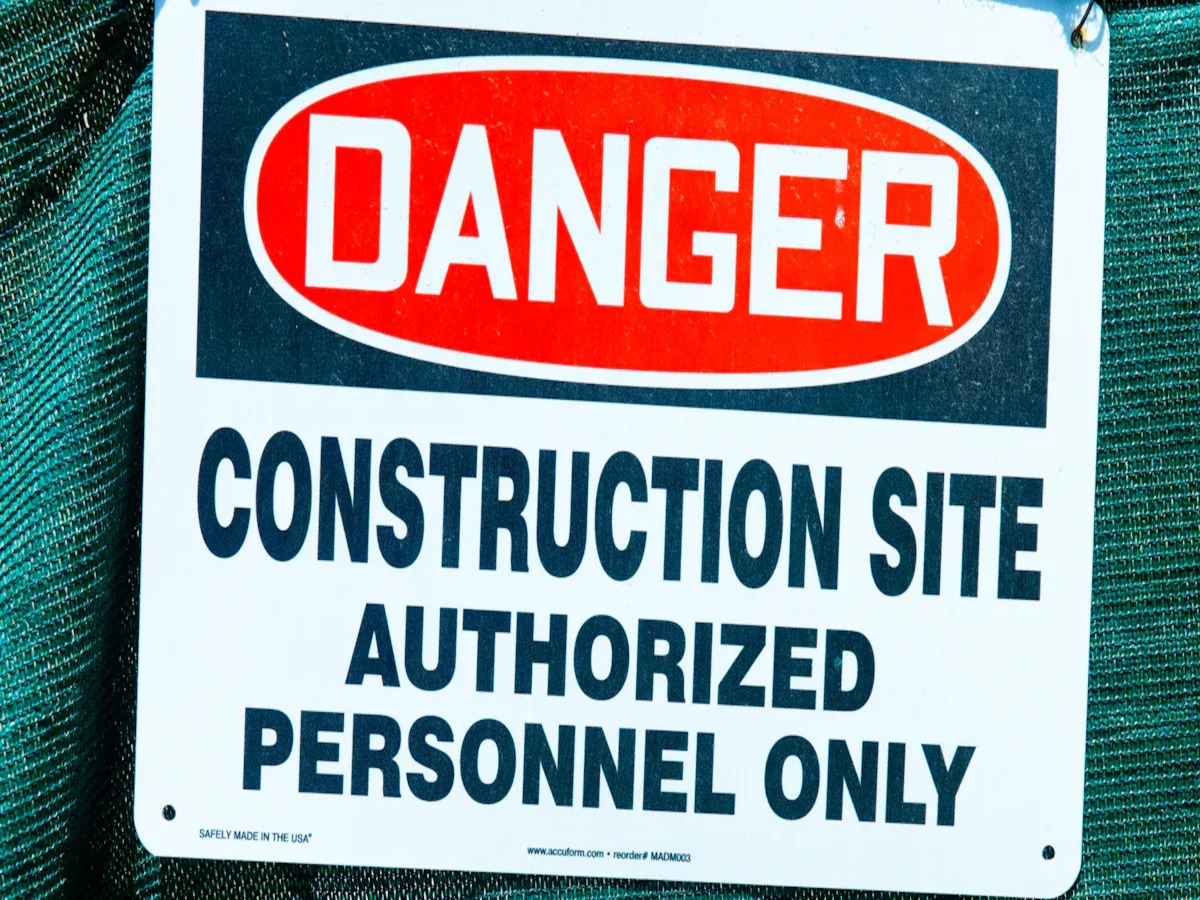 ANSI and OSHA Requirements for Safety Signs - OPTRAFFIC