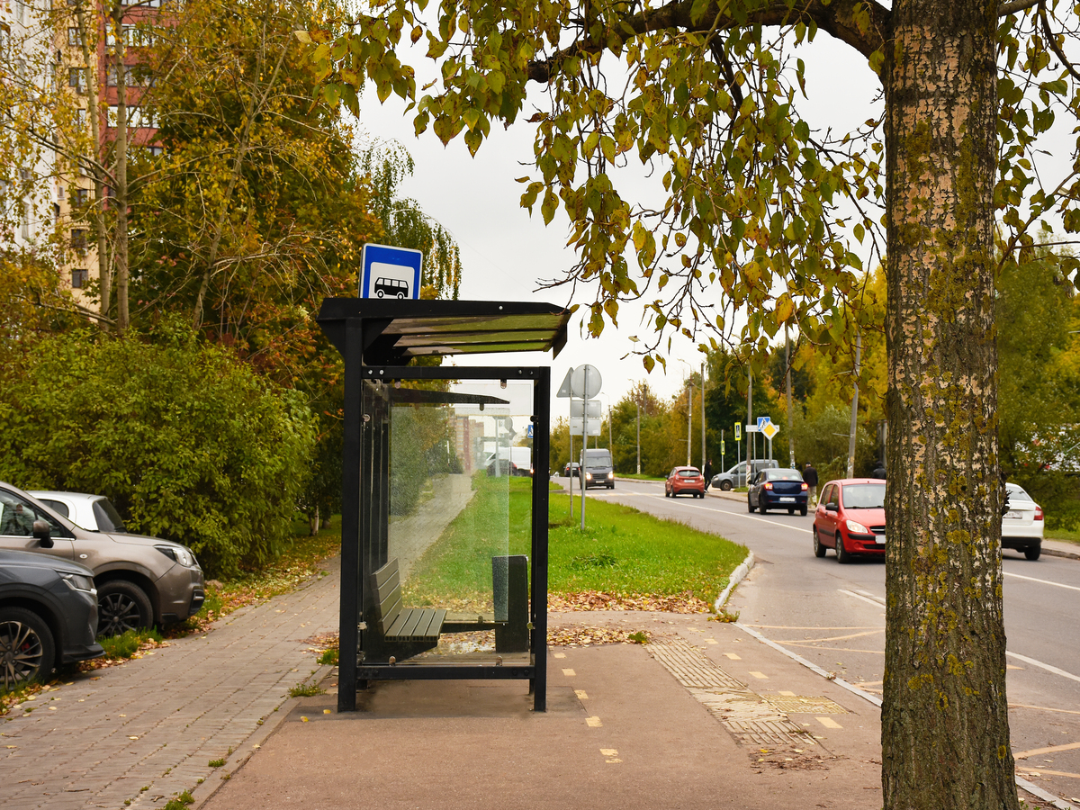 Enhancing Safety at Bus Stop: Role of Bike Lane Delineators in BC