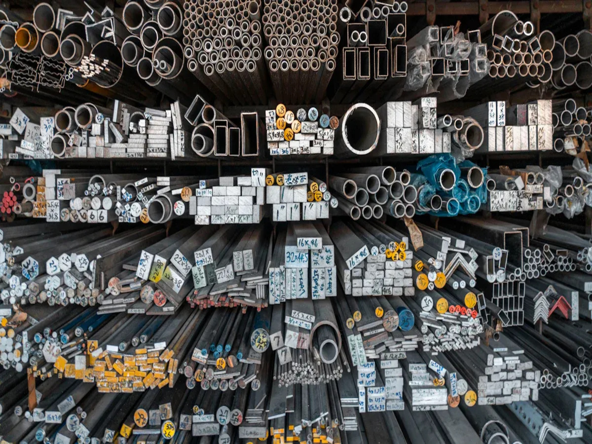 Aluminum Alloy for Road Sign Brackets: 6000 vs 7000 Series