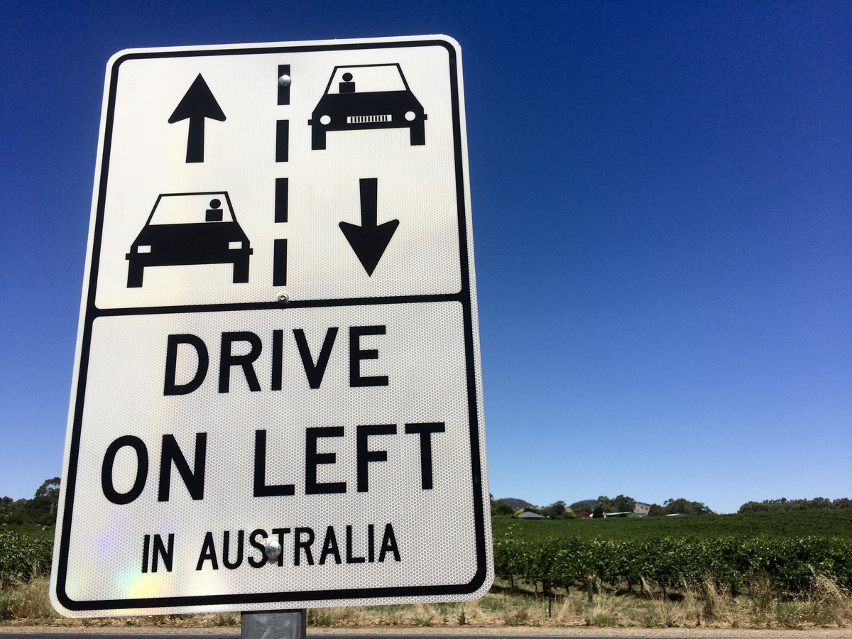 Aluminium de finition Mill prétraité pour le montage des signes ...