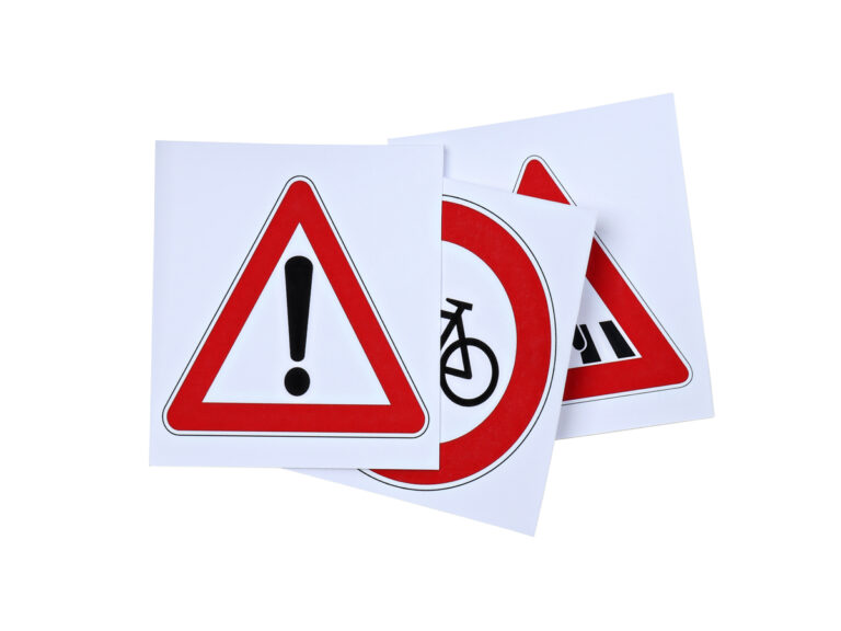 UK Warning Sign Size Guide: Triangles and Temporary Signs