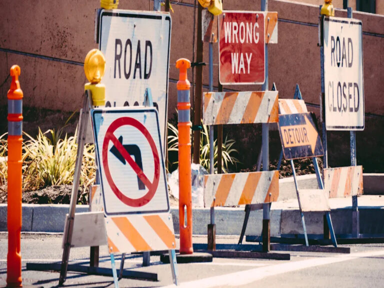 Installing Traffic Signs: Height and Angle Considerations