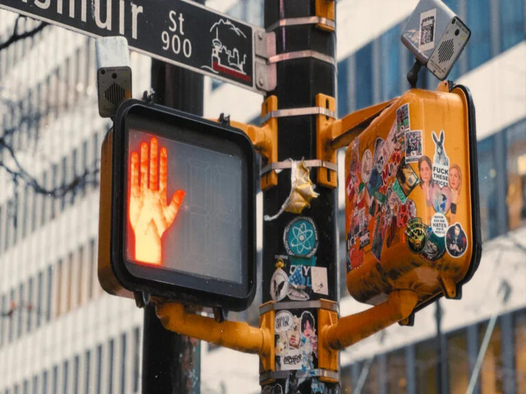 UK Warning Sign Size Guide: Triangles and Temporary Signs