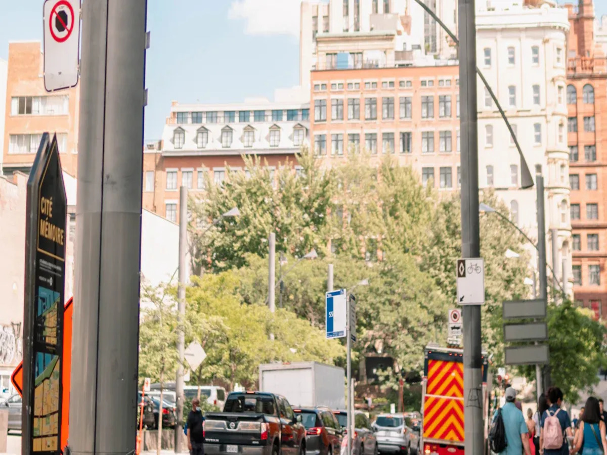 How Do Canadian Road Signs Differ from American Signs?