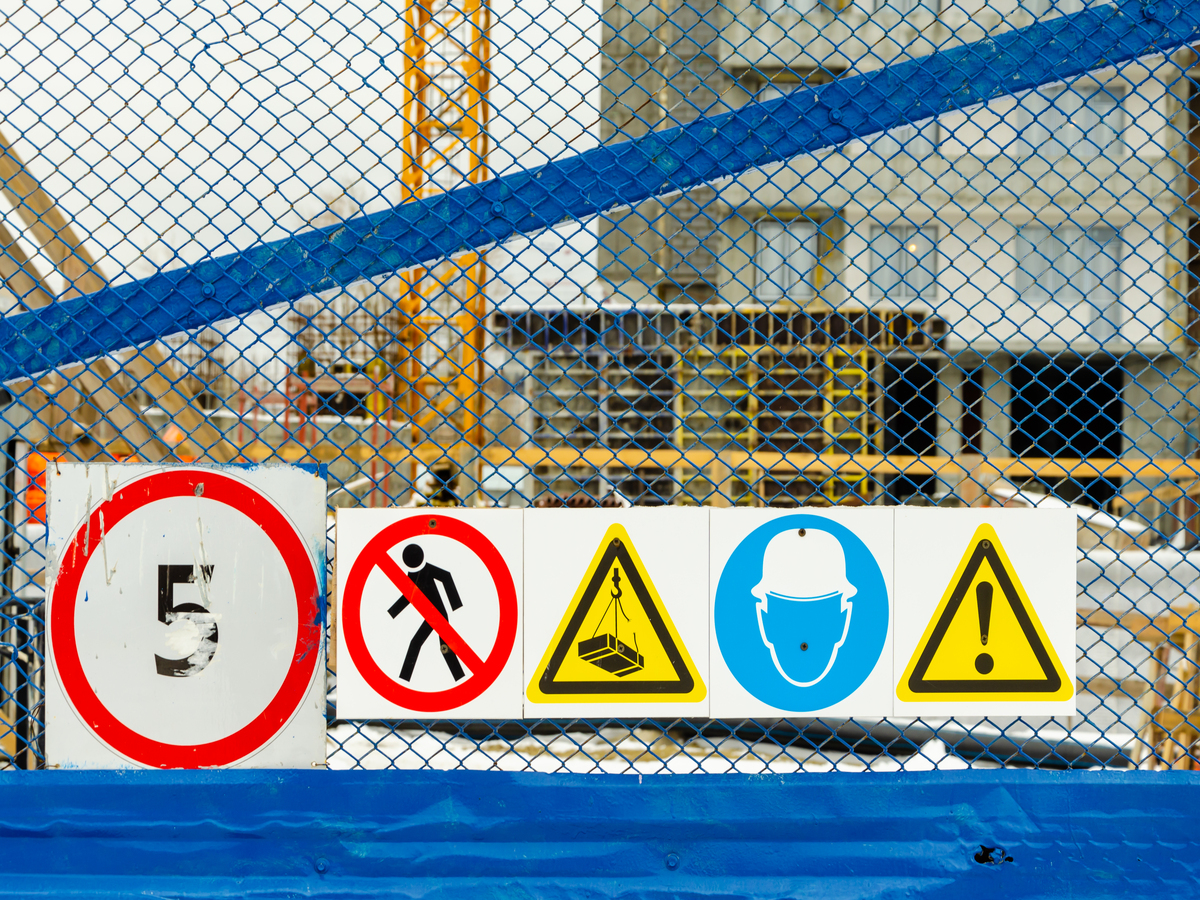 ISO 7010 Standard Colours and Sybols for Workplace Safety Signs