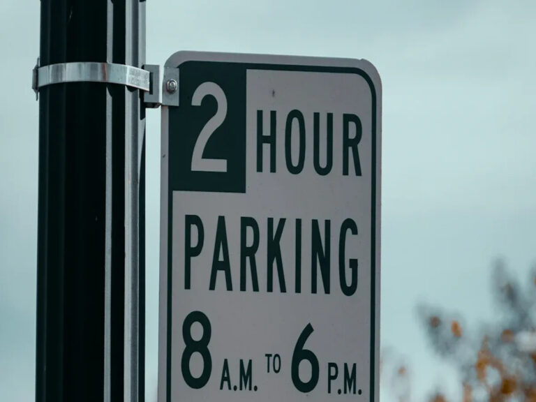 How to Choose the Right Parking Sign Size for Compliance - OPTSIGNS
