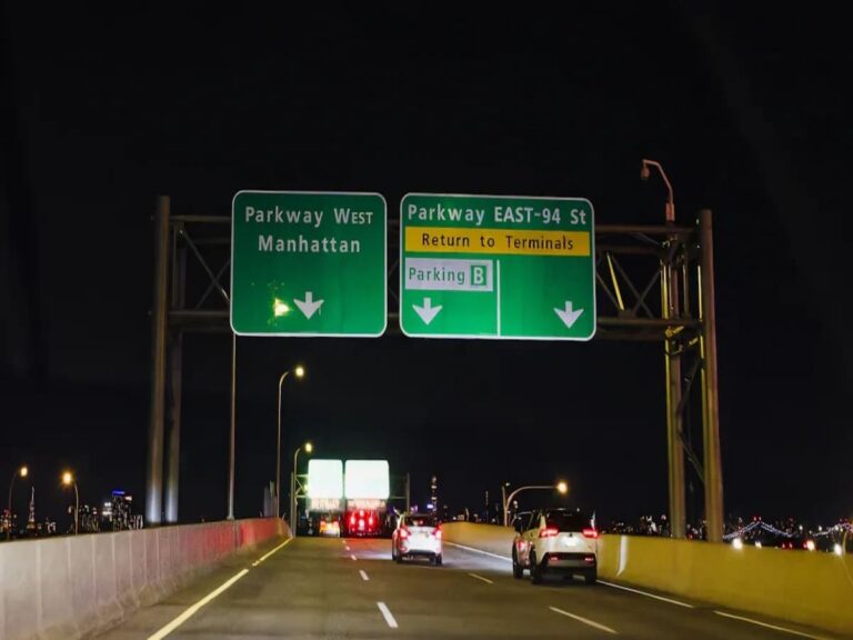 Visual Distance vs Sign Size: How Readability Works on the Road - OPTSIGNS