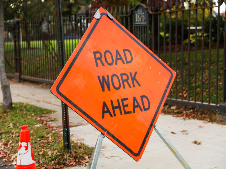 Understanding Highway Construction and Maintenance Sign Colors - OPTSIGNS