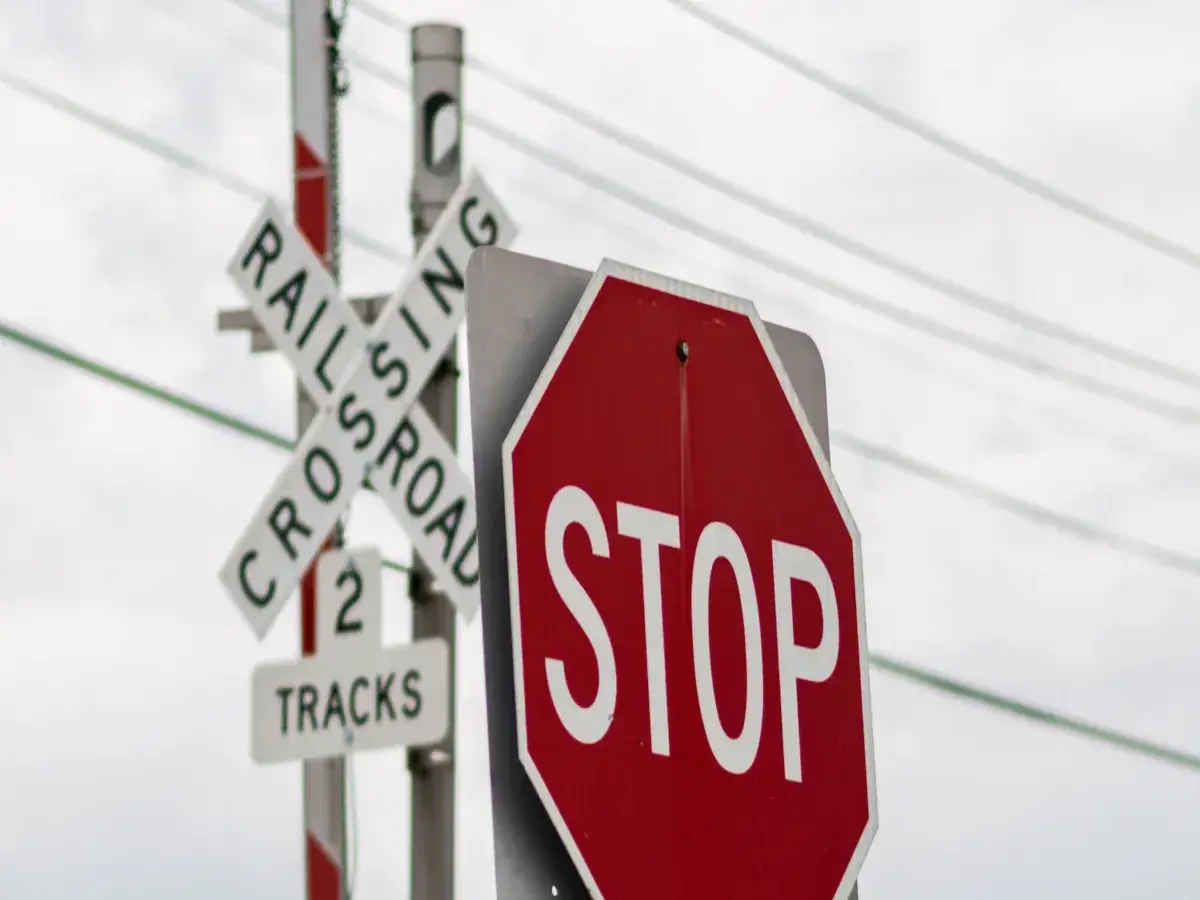 Right Packaging for Cross-Border Transport of Traffic Signs