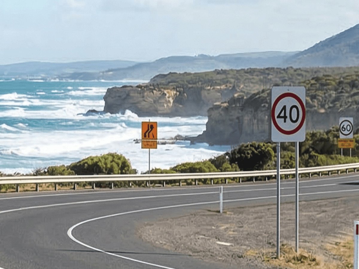 Why Australian Speed Limit Signs Use KPH